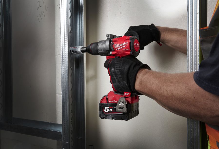 MILWAUKEE M18 FUEL ONE-KEY PERCUSSION DRILL KIT - M18ONEPD2-502X
