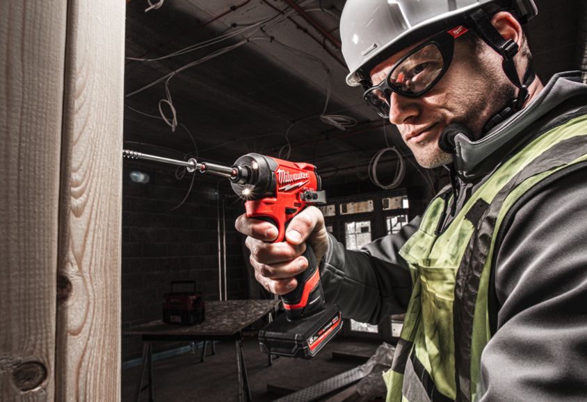 MILWAUKEE M12 RED LITHIUM HIGH OUTPUT 5.0 AH BATTERY - M12HB5